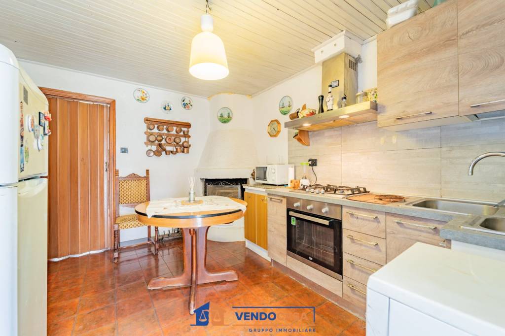 Appartamento in vendita a Massa via Frangola, 75