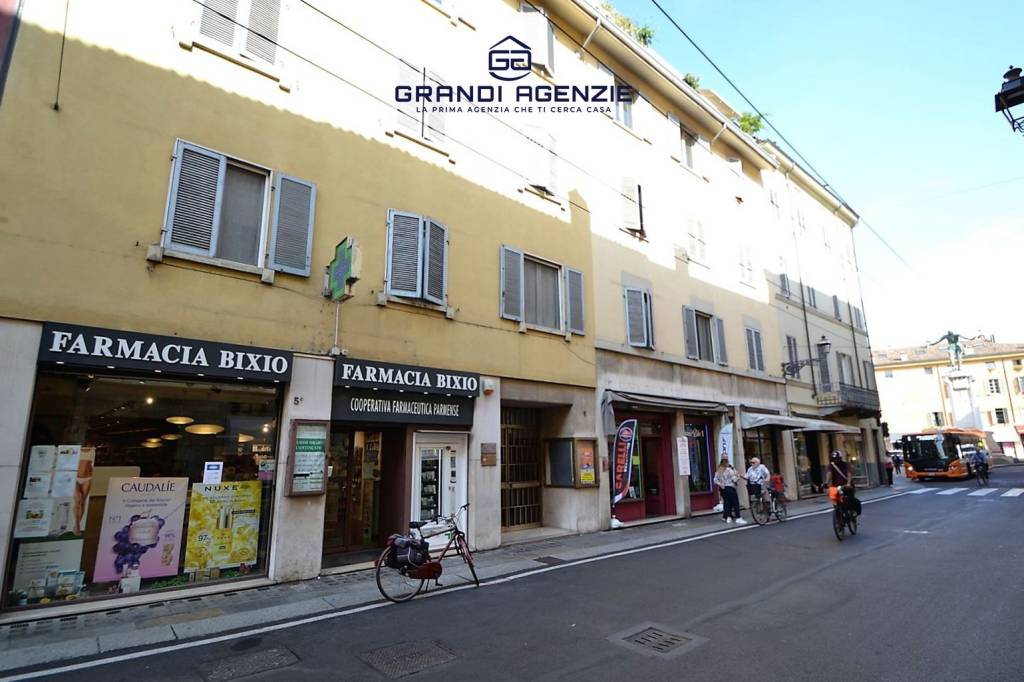 Appartamento in vendita a Parma strada Nino Bixio