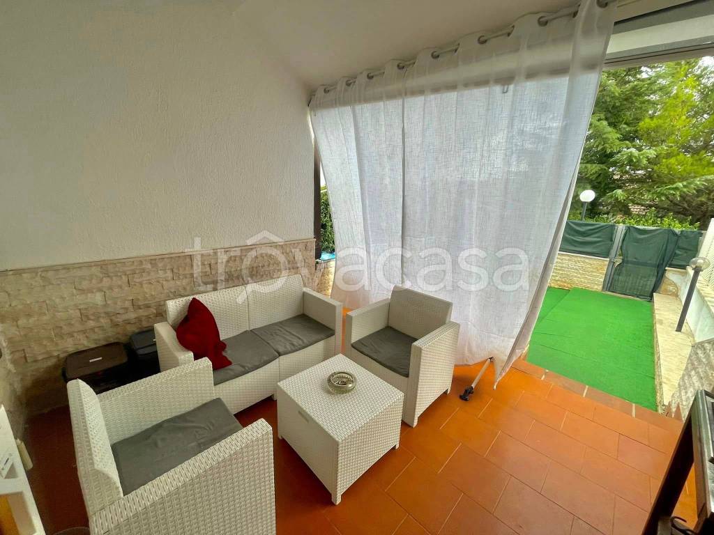 Villa a Schiera in vendita a Cassano delle Murge contrada Fra Diavolo