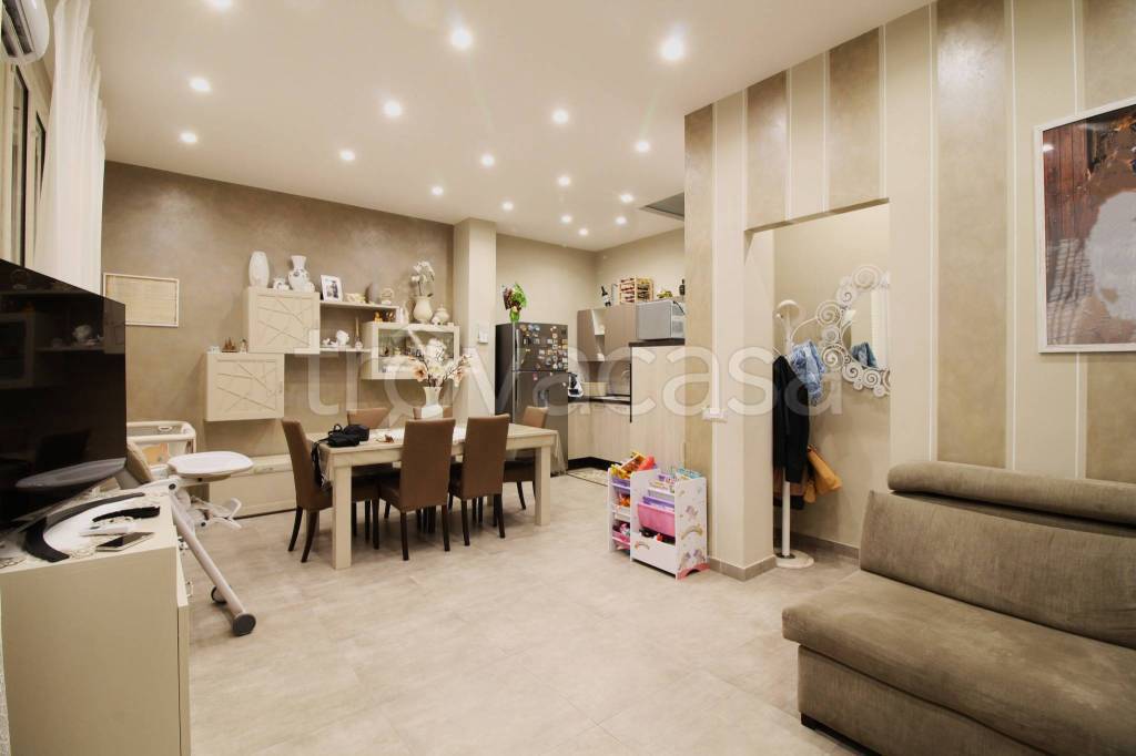 Casa Indipendente in vendita a Bagheria via Piave, 32