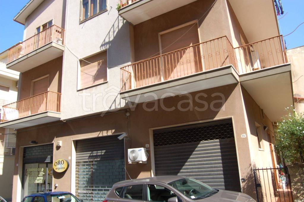 Appartamento in in vendita da privato a Modica via Sacro Cuore, 27