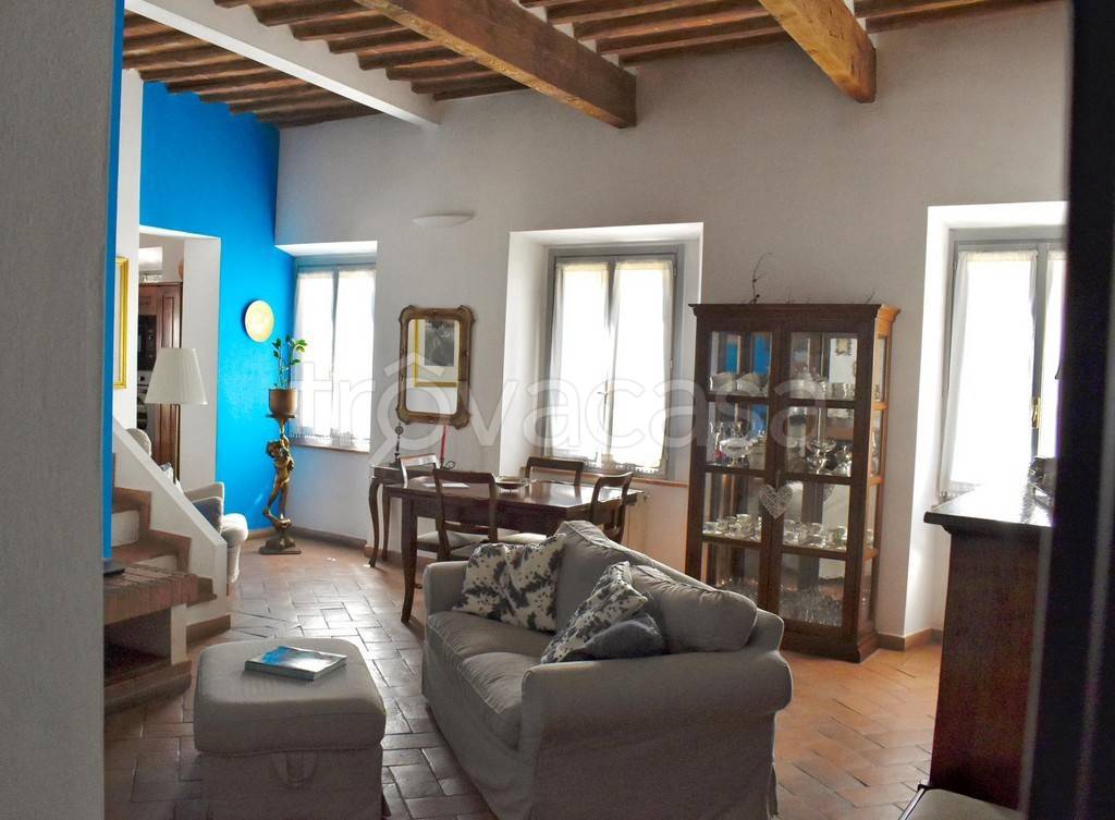 Appartamento in vendita a Colle di Val d'Elsa