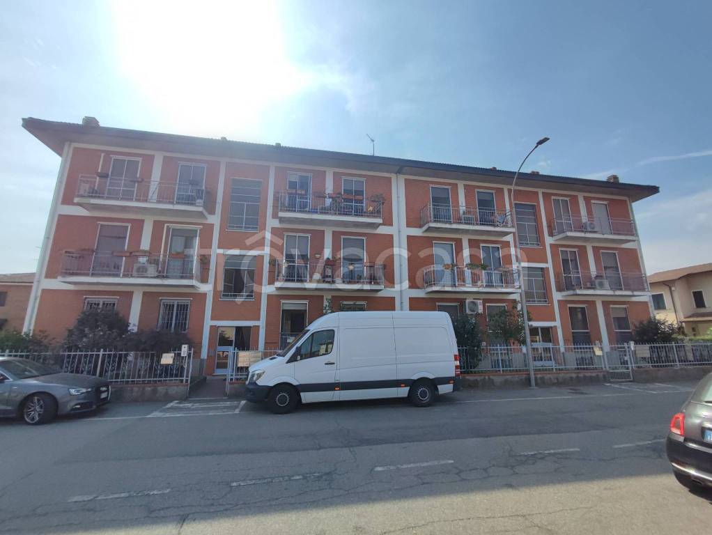 Appartamento in vendita a Siziano via Pavia