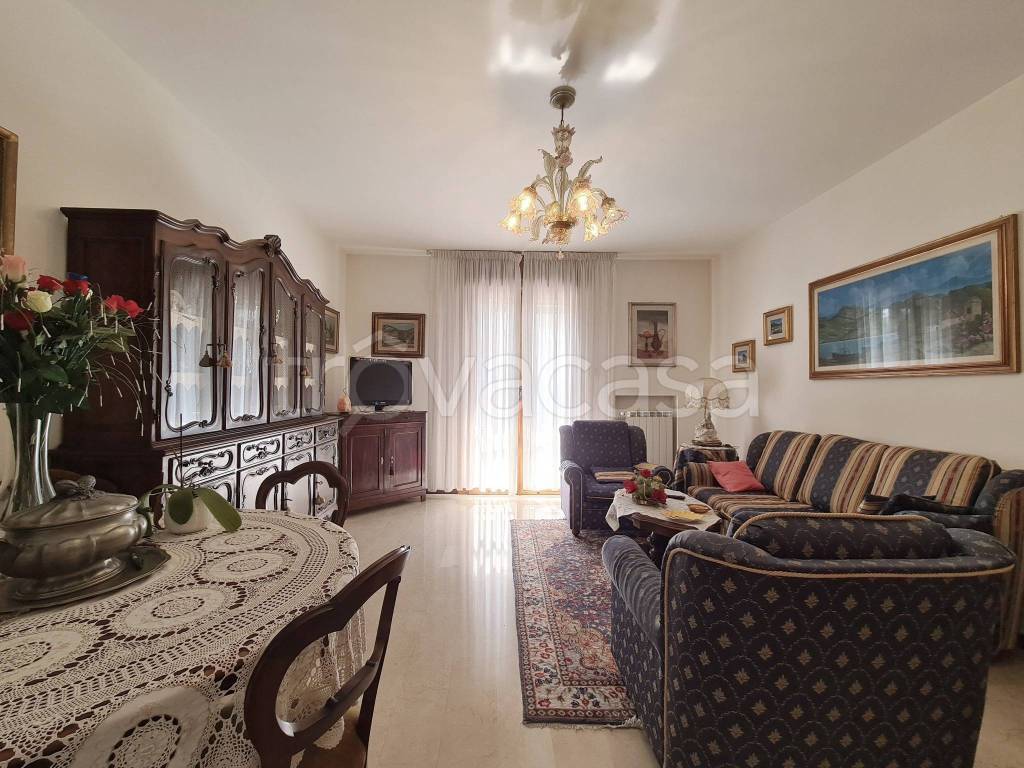 Appartamento in vendita a Modena viale dell'Autodromo