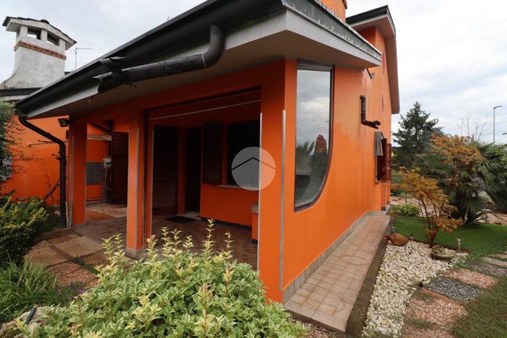 Villa Bifamiliare in vendita a San Giorgio Bigarello piazza San Giorgio, 20