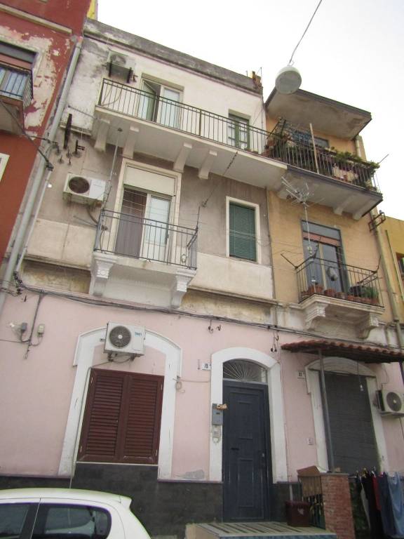 Appartamento in vendita a Catania via Ignazio Castone