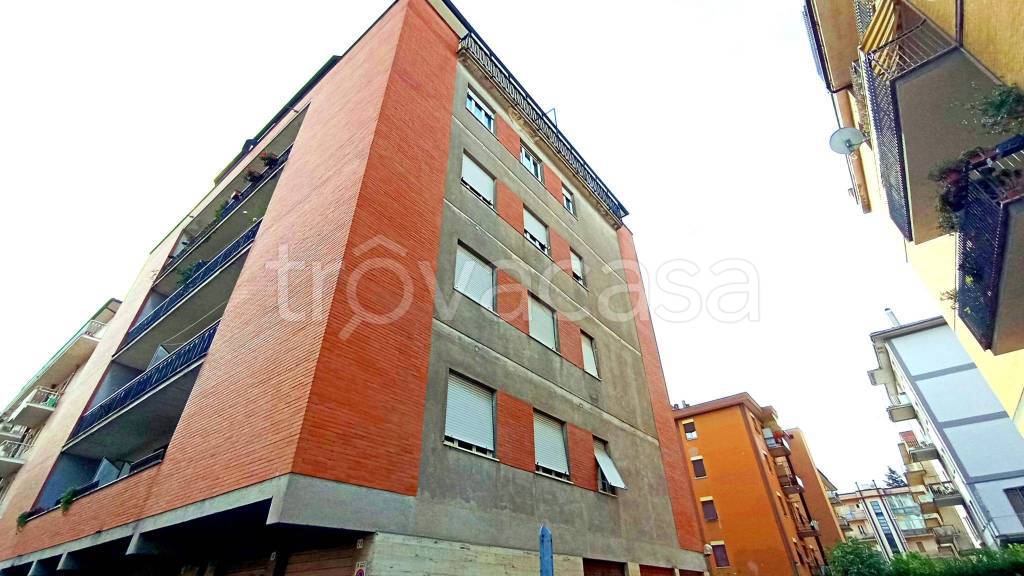 Appartamento in vendita a Rieti via Silvio Picerli, 16