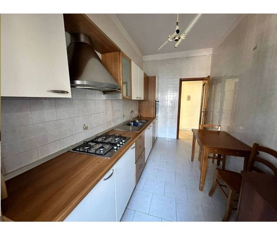 Appartamento in vendita a Napoli via Eduardo Nicolardi