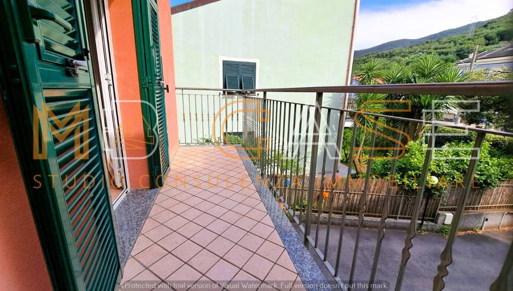 Appartamento in vendita ad Albenga via Genlis Lus