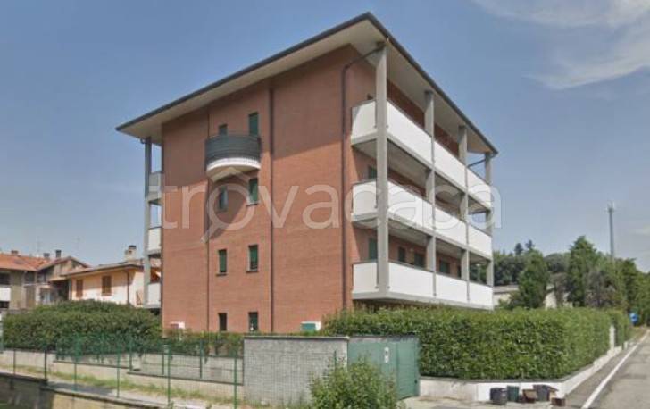 Appartamento all'asta a Lomazzo via delle Rimembranze, 2