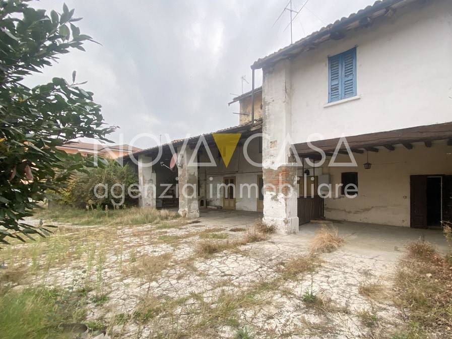 Cascina in vendita a Capergnanica