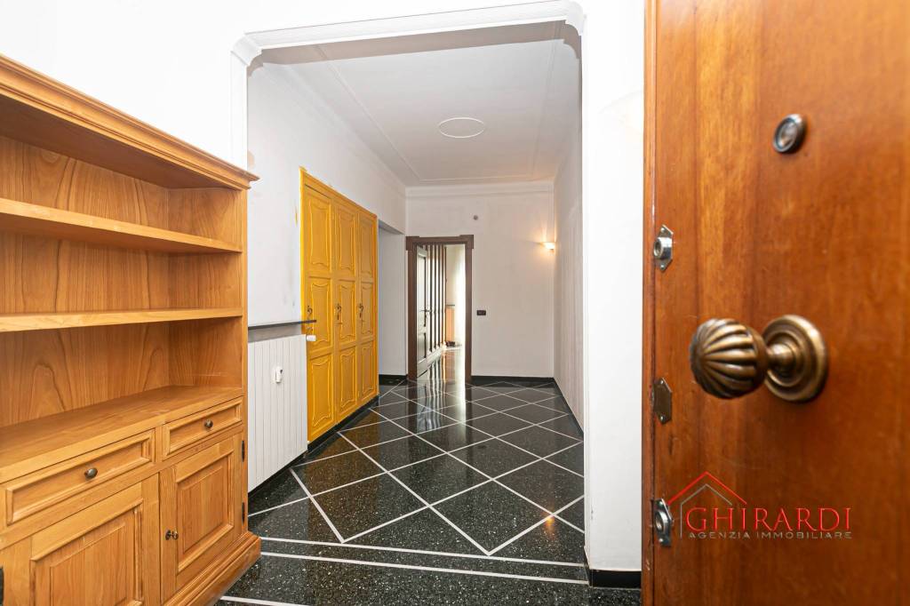 Appartamento in vendita a Genova via Diciotto Fanciulli, 3