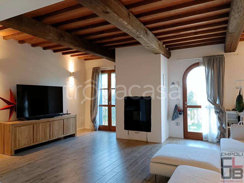 Villa a Schiera in vendita a Castelfiorentino via del Castellare,, 50