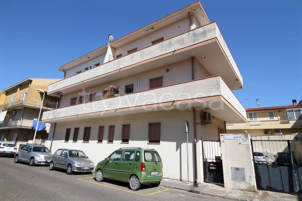 Appartamento in vendita ad Assemini via Gioacchino Rossini, 19