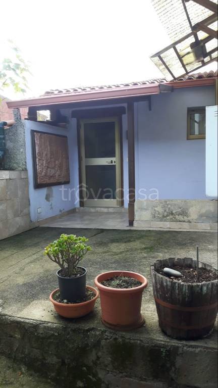 Villa in in vendita da privato a Montresta viale Cavalier a.P. Cadeddu, 15