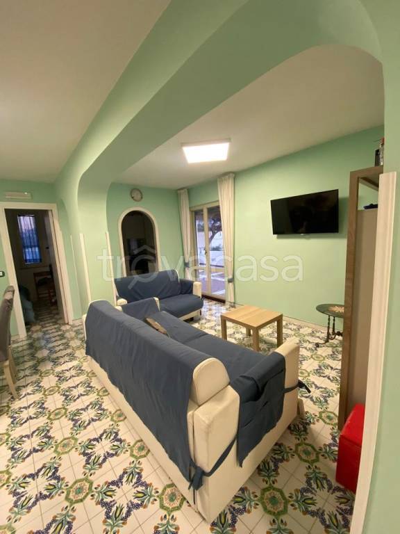 Attico in vendita a Ischia via Porto