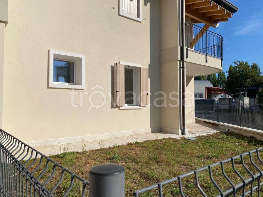 Appartamento in vendita a Pescantina via Busa