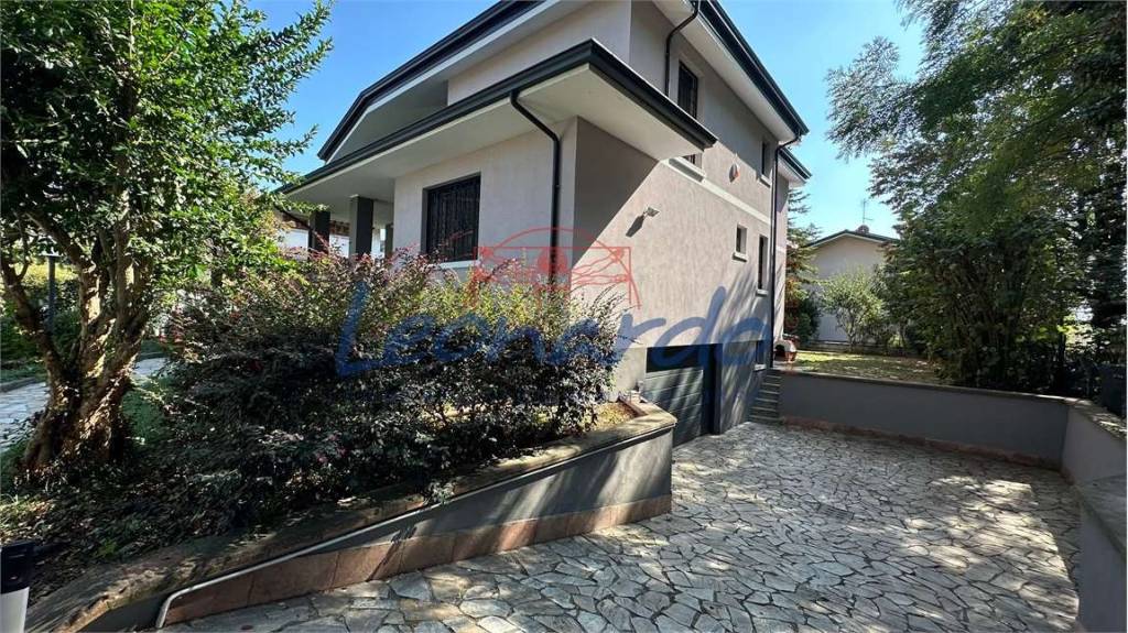 Villa in vendita a Rottofreno via roso