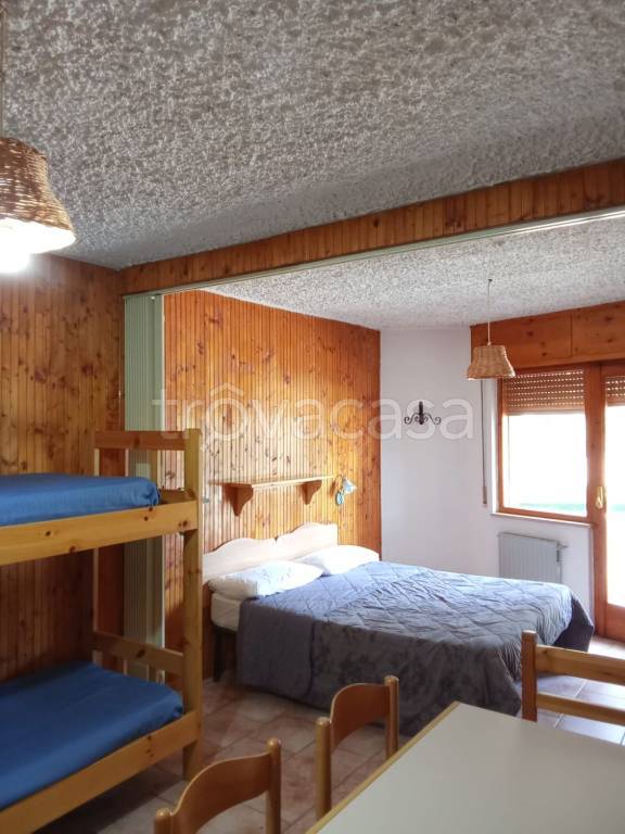 Appartamento in in vendita da privato a Cotronei villaggio Palumbo