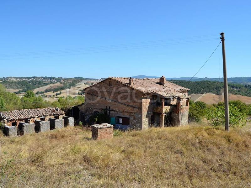 Casale in vendita a Fabro