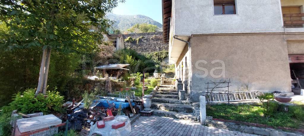 Villa in vendita a Crevoladossola