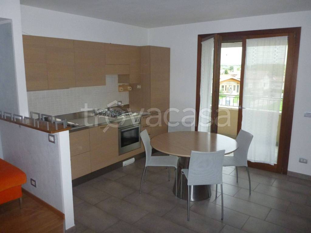 Appartamento in in vendita da privato ad Azzano Decimo via San Rocco, 6