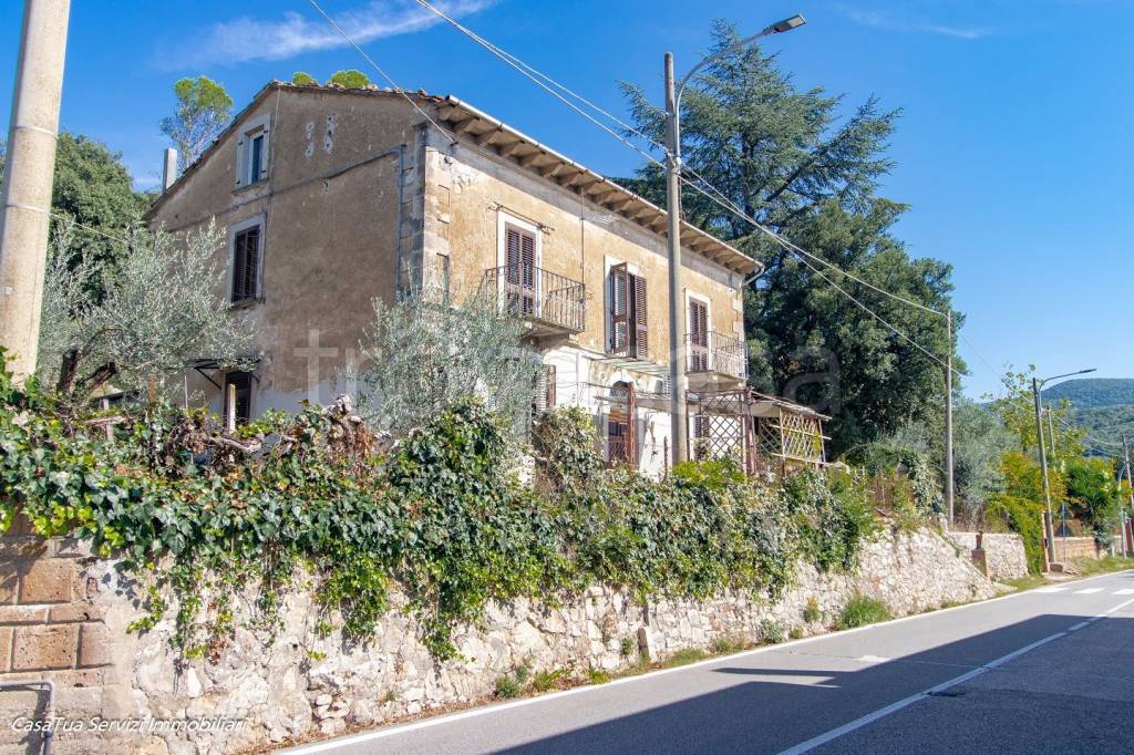 Villa in vendita ad Alviano strada Statale Amerina