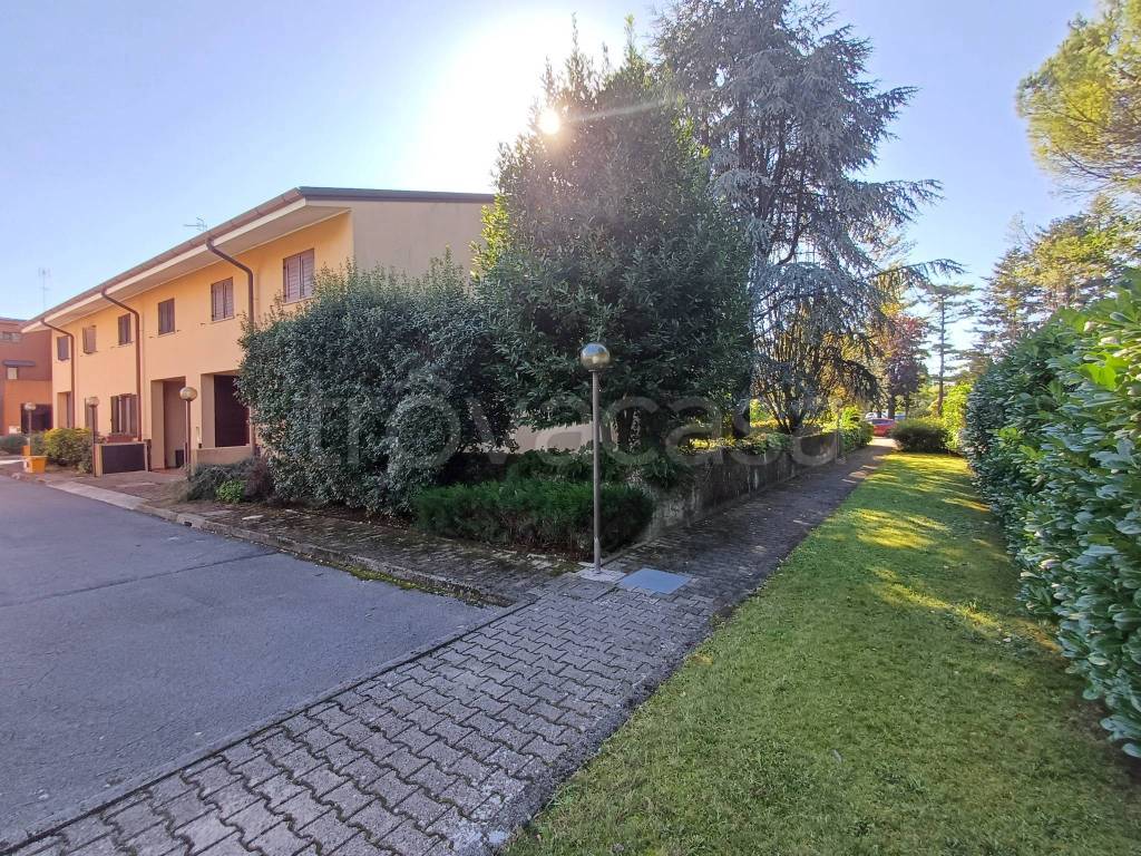 Villa in vendita a Campoformido viale delle Mimose