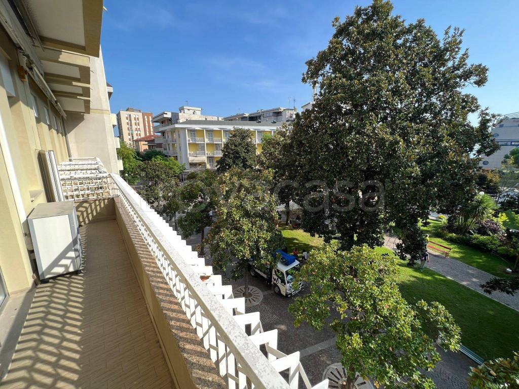 Appartamento in vendita a Grado viale Dante Alighieri, 7