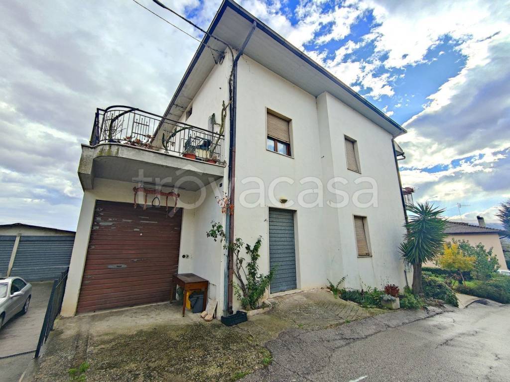 Villa in vendita a Colli del Tronto via salaria, 107
