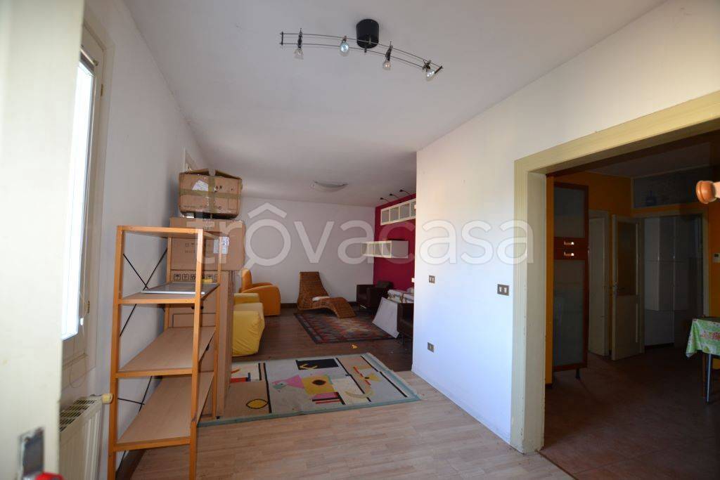 Appartamento in vendita a Cordenons via Giuseppe Mazzini, 1