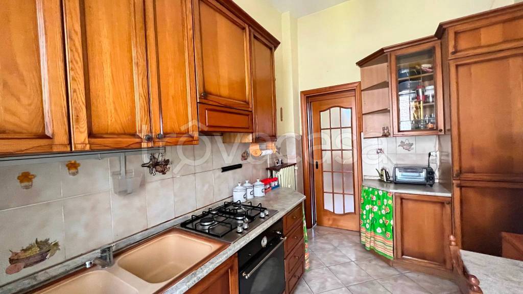 Appartamento in vendita ad Asti via Quintino Sella, 75