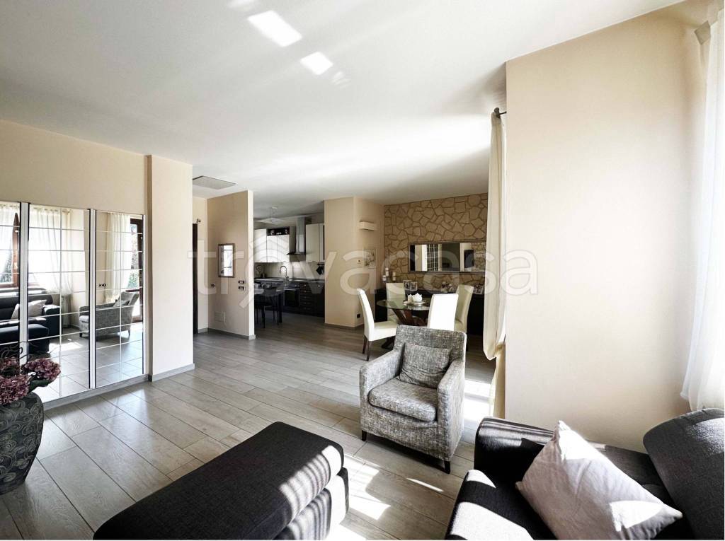 Villa a Schiera in vendita a Barzago via Carlo Porta, 3