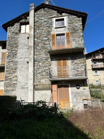 Casa Indipendente in vendita a Caspoggio via Centro, 45
