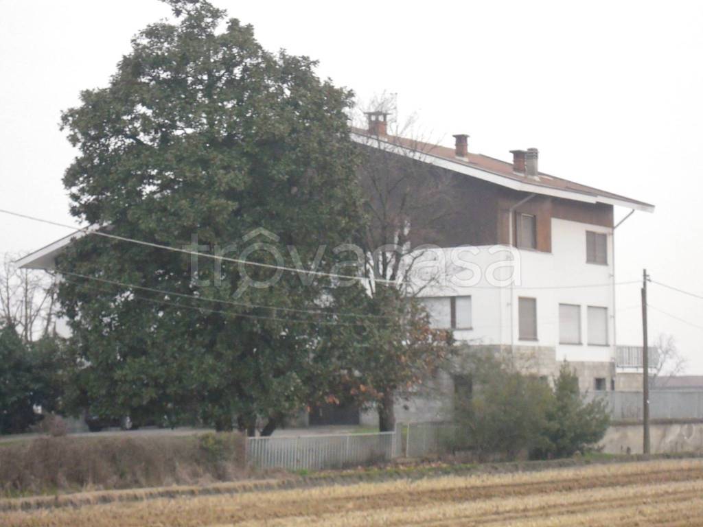 Villa Bifamiliare in vendita a Carisio cascina Palestrina