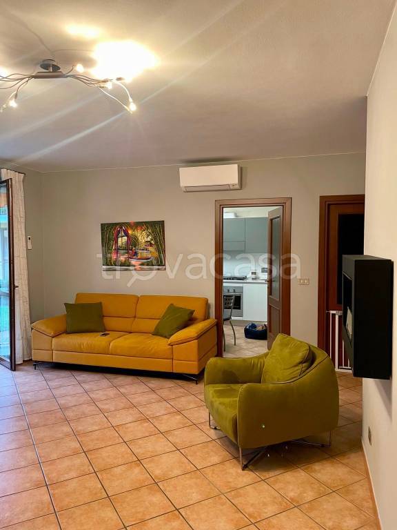 Appartamento in vendita a Crescentino via Faldella, 68