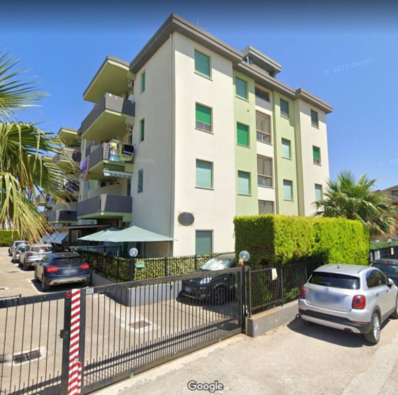 Appartamento all'asta a Campomarino via delle More