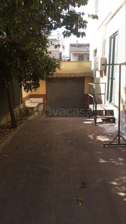Appartamento in in vendita da privato ad Aprilia via Marche, 7