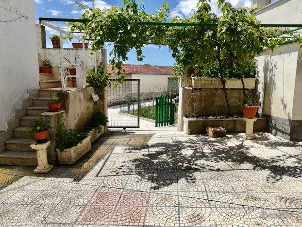 Casa Indipendente in in vendita da privato a Isernia contrada Conocchia, 9