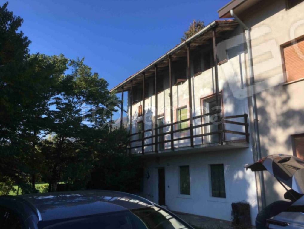 Appartamento all'asta ad Aviano via Glera