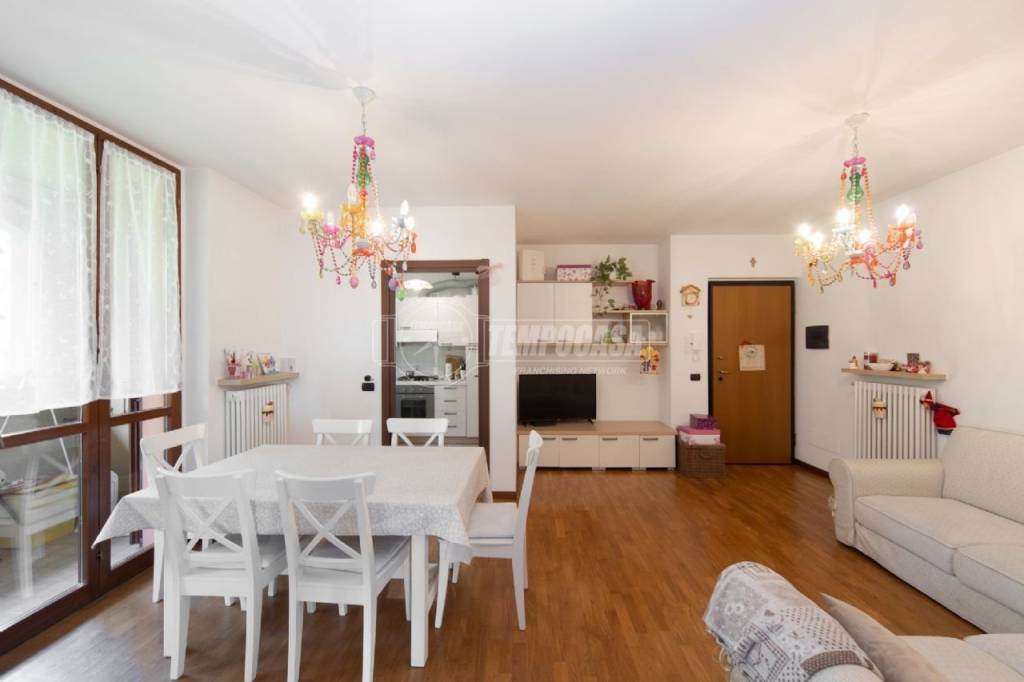 Appartamento in vendita a Bulciago via Papa Giovanni XXIII 35