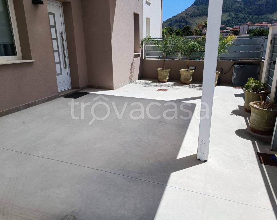 Villa a Schiera in in vendita da privato a Castellammare del Golfo via Suor Maria della Croce di Gregorio, 29