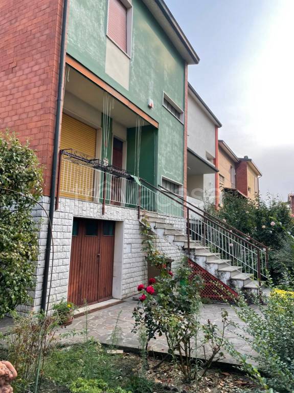 Villa a Schiera in vendita a Cremona piazza Alessandro Caccia