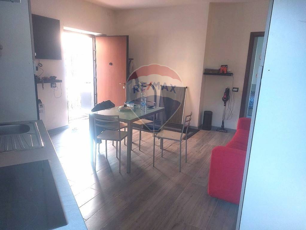 Appartamento in vendita ad Azzio cadorna