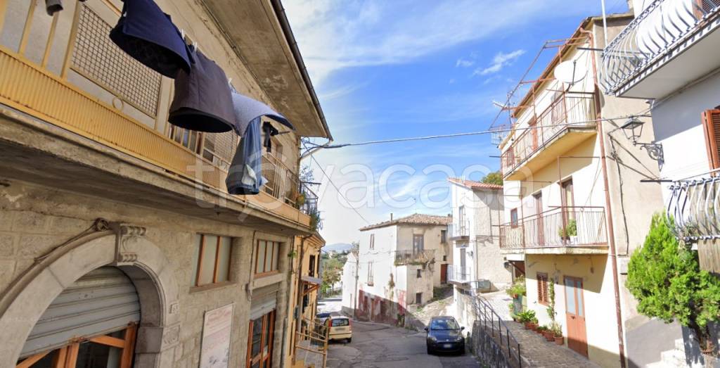 Appartamento all'asta a Picerno via Portanova