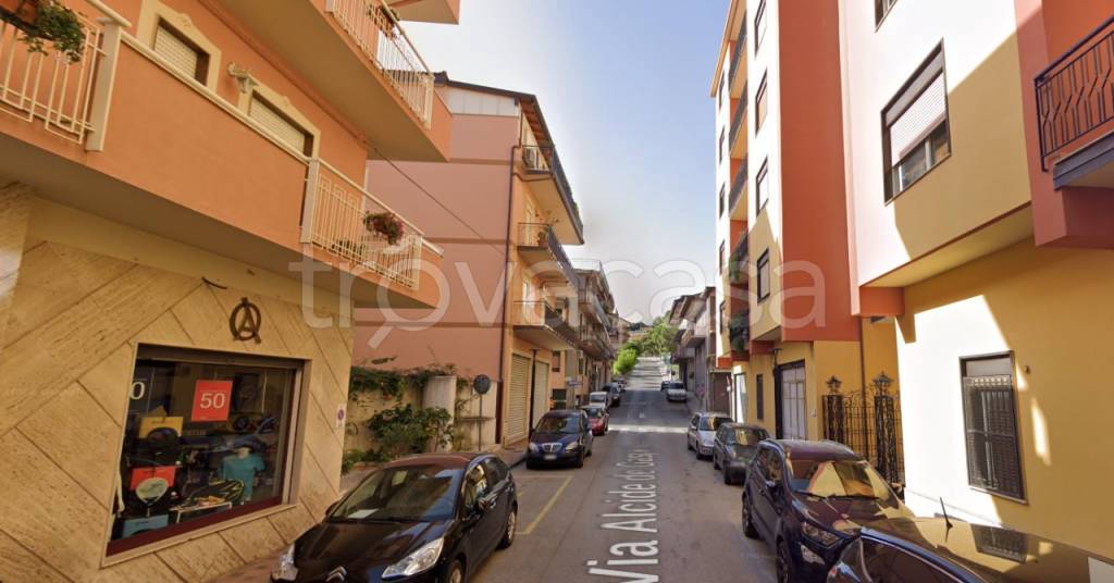 Appartamento all'asta a Brolo via de Gasperi