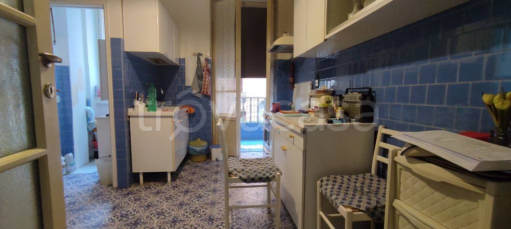 Appartamento in vendita a Bologna via Belmeloro