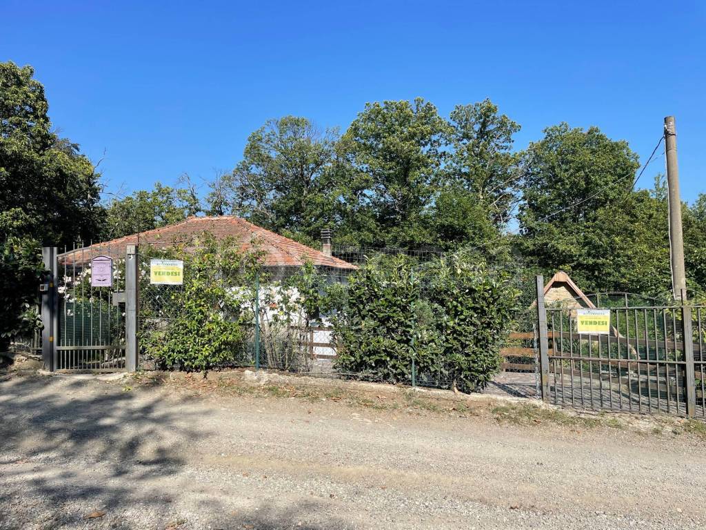 Rustico in vendita a Pontremoli località Cervara