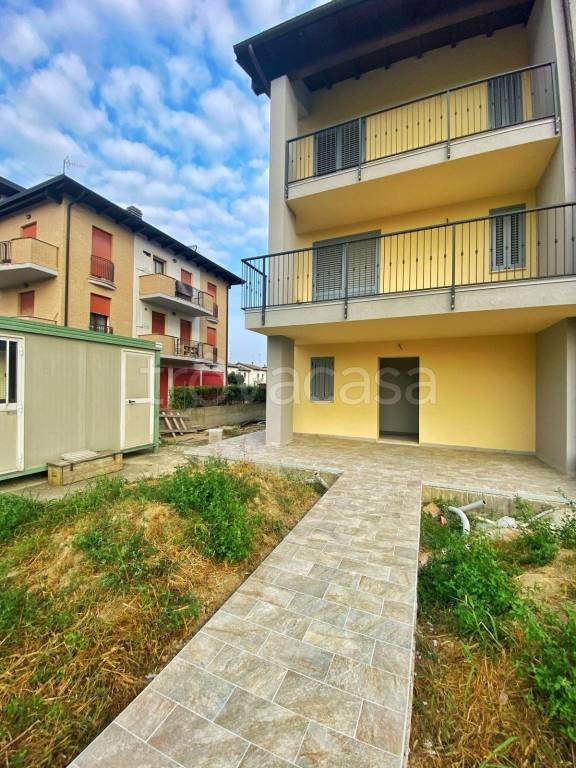 Villa a Schiera in vendita a Camposanto via Gomma