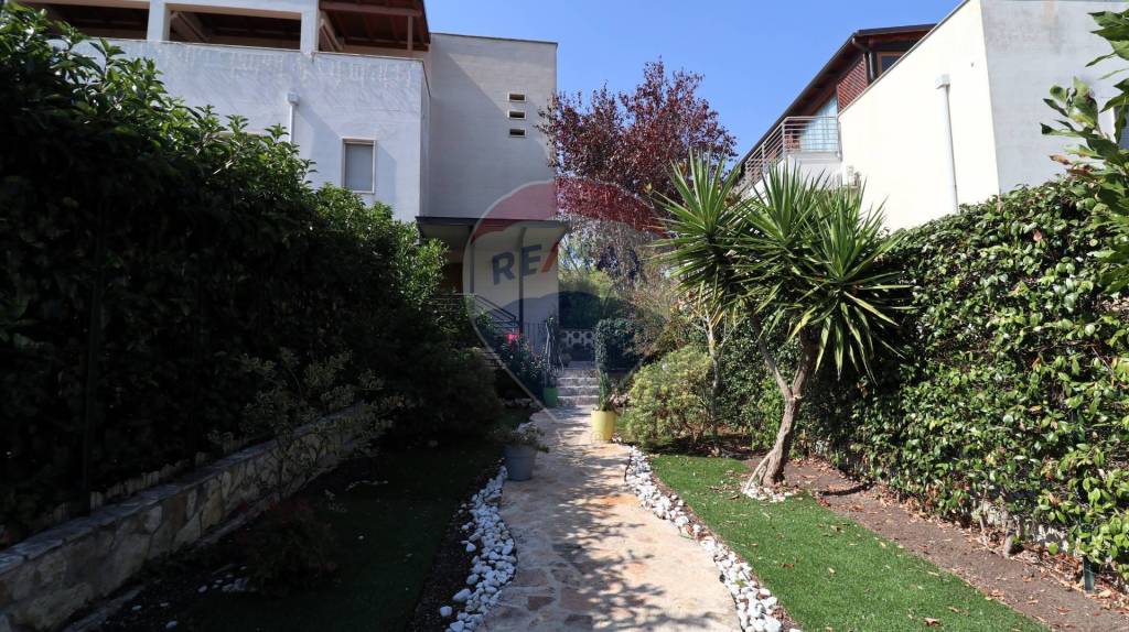 Villa Bifamiliare in vendita a Matera